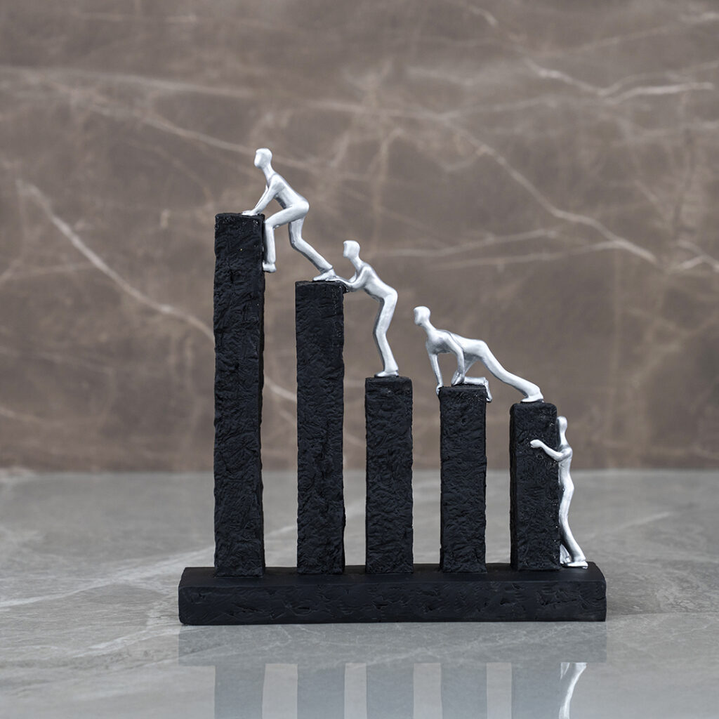 Auric Polyresin Teamwork Accent -25CM - Royal Furniture